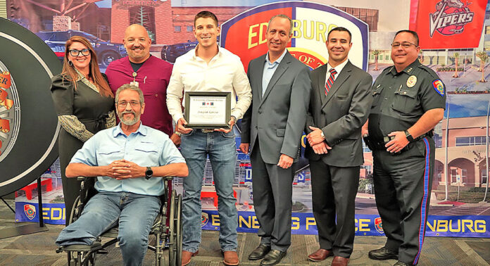 Edinburg Police Officer Recognized With Lifesaving Award - Texas Border ...